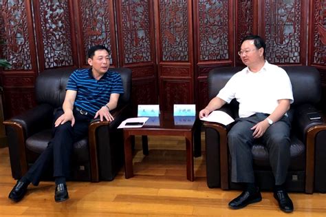 市经济技术开发区管委会副主任王成一行到访我校 江苏海洋大学药学院