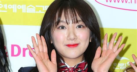 포토s 립버블 은별 오늘 졸업합니다~