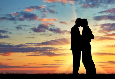 A Deeper Connection Intro To Tantra A Couples Retreat Regeneravida
