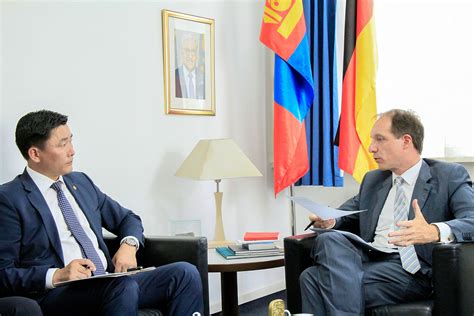 Германы Элчин сайдтай дээд боловсрол соёлын асуудлаар санал солилцов