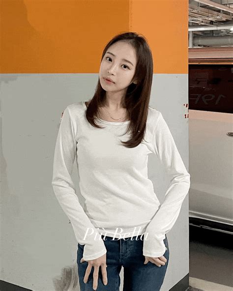 필수소장 기본이너티레이어드⭕️💓 베이직 라운드넥 슬림핏 기본 긴 팔 티셔츠 레이어드 유넥 이너티 데일리 봄 가을 에이블리