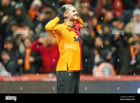 Istanbul Turkey February 5 Mauri Icardi Of Galatasaray Celebrates