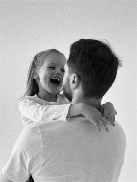 Папа и дочка эстетика Фотографии папиной дочки Отец и дочь фото Отцы