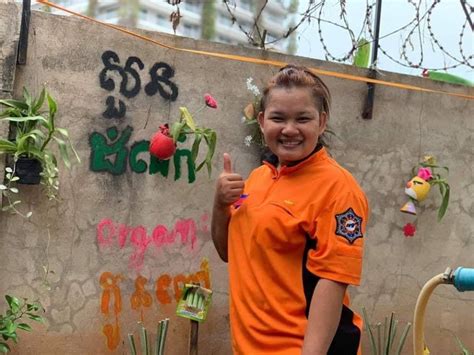 អតីតនិស្សិត ពេទ្យ ជាប់ អាហារូបករណ៍ រៀន នៅ ប្រទេស ថៃ ចងក សម្លាប់ខ្លួន នឹង ដើម ពុទ្ធា 柬埔寨头条