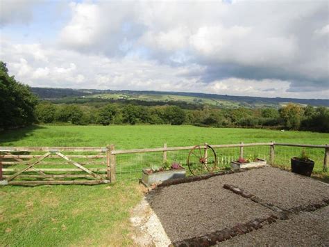 4 Bed Farm For Sale In Llanpumsaint Carmarthen Carmarthenshire Sa33