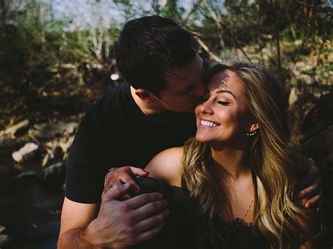Shawn Johnson Marries Andrew East Shawn Johnson Shawn Nfl Players
