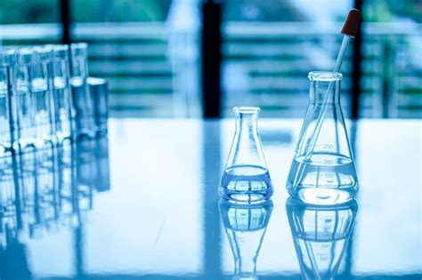 Premium Photo Chemistry Experiment Concept In Science Laboratory Two