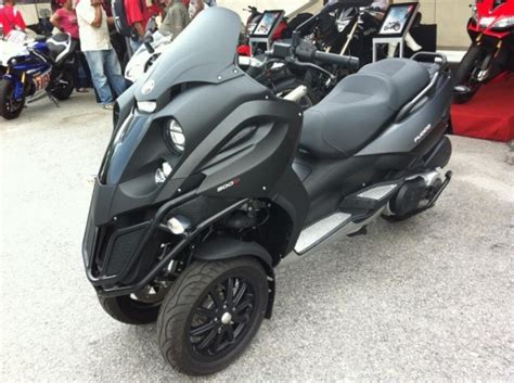 Gilera Fuoco 500ie 2010 Motorcycles Photos Video Specs Reviews