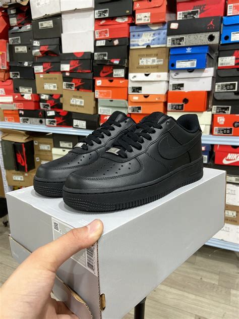Купить кроссовки Nike Air Force в Москве