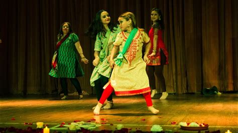 Chittiyaan Kalaiyaan Bollywood Dance Oriental Night Youtube