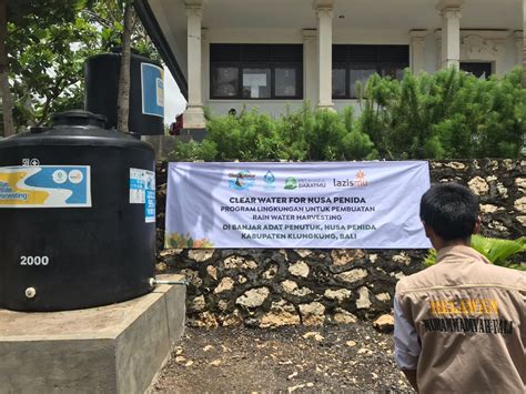 PECAHKAN MASALAH AIR BERSIH LAZISMU DAN AIKITE INISIASI PROGRAM RAIN WATER HARVESTING Lazismu