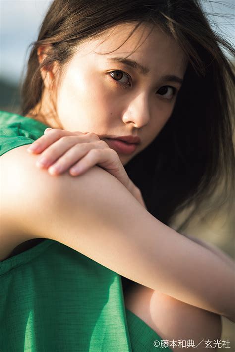 楽天ブックス Hkt48 地頭江音々1st写真集 彼女の名前 地頭江 音々 9784768317143 本