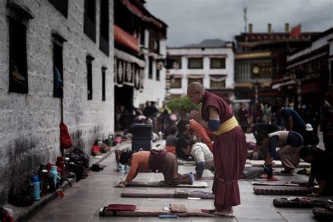 The Underlying Politics Of Poverty Alleviation In Tibet The Diplomat