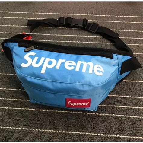 Supreme Сумка на плечо кросс-боди - купить с доставкой по выгодным ...