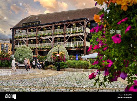 The Dickens Inn St Katharine Docks Marina London England Uk Stock