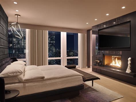 El Dueño De Uno De Los Hoteles Más Lujosos De Nueva York Busca