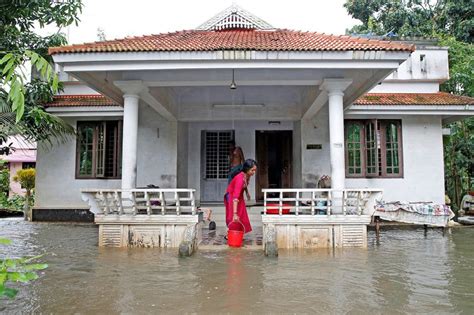 Mousson En Inde Au Moins 144 Morts Des Centaines De Milliers D