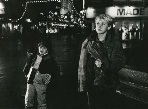 Łąkowa 29 Film 300 MIL DO NIEBA