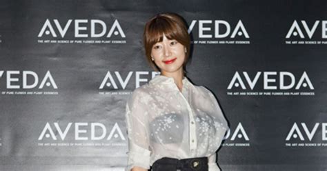 한지혜 속옷 비치는 시스루룩 아찔한 자태