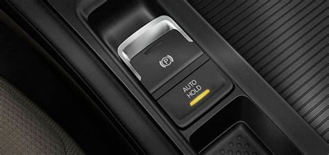 Что значит кнопка AutoHold и как ей пользоваться