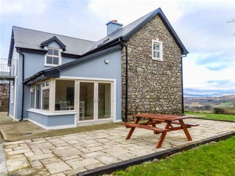Oak Wood House From Sykes Holiday Cottages Oak Wood House Is In
