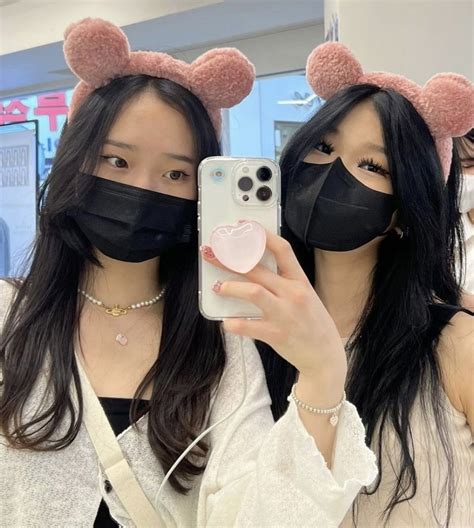 Saranghoe Tracy Cute Best Friends Korea Seoul Aesthetic Lifestyle In