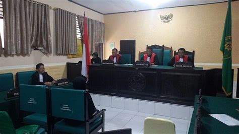Terdakwa Kasus Perintangan Penyidikan Korupsi PT Antam Blok Mandiodo