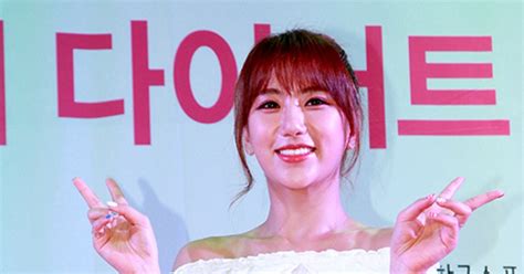 [포토] 예정화 살짝 드라난 복근 섹시