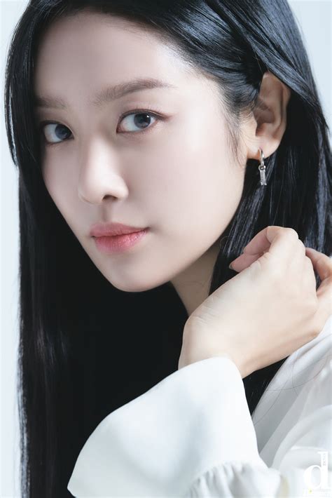 Cha Joo Young Poses Gracefully For Photoshoots With Dispatch Dipecokr