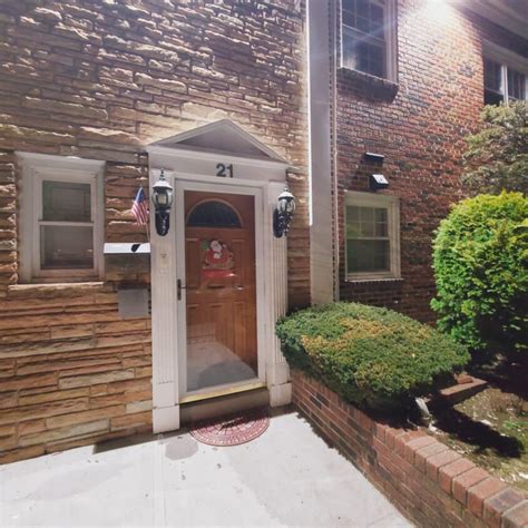 21 Bay Ridge Pkwy Unit 1 Brooklyn NY 11209 Room For Rent In