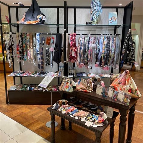 新宿小田急百貨店3階婦人雑貨pop Up開催中！ Sakura Sling Project