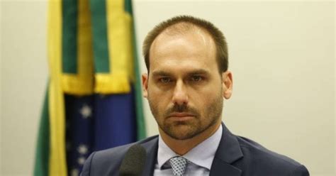 Eduardo Bolsonaro Foge De Intimação Do Stf Há Seis Meses Diz Jornal