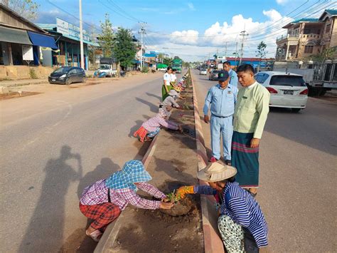 မြဝတီမြို့ သန့်ရှင်းသာယာလှပစေရေးအတွက် ပန်းအလှစိုက်ပျိုးခြင်းနှင့် လမ်းဘေးဝဲယာတစ်လျှောက် သန့်ရှင