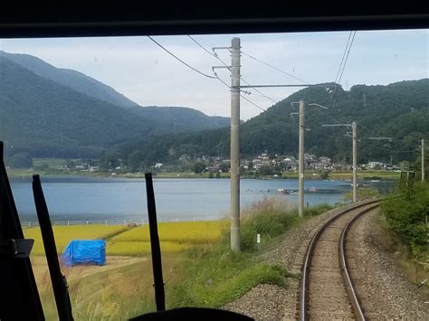 しげしげ温泉旅館乗り鉄 On Twitter プチ乗り鉄旅 木崎湖など沿線の湖を眺め、リゾふるは終点南小谷に定刻到着！😃 信濃大町等の