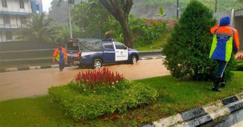 Flash Floods Strike Several Parts Of Kl Nsttv New Straits Times