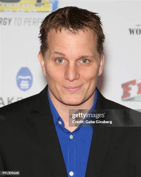 Adam Hunter Comedian Photos And Premium High Res Pictures Getty Images