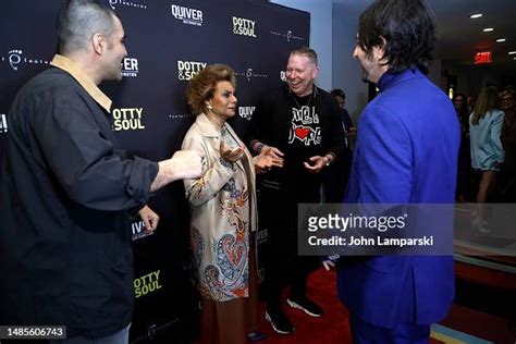 Bobby Naderi Adam Saunders Leslie Uggams And Gary Owen Attend News