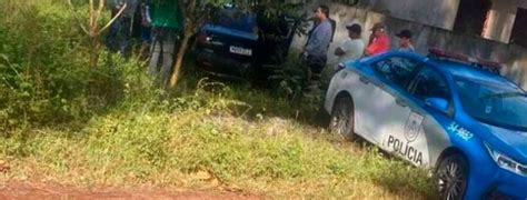 Dois mortos e um ferido são encontrados dentro de carro Blog Tininho