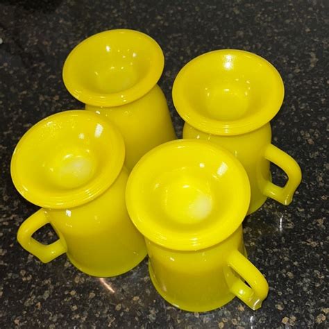 Dining Vintage Bright Yellow Milk Glass Footed Pedestal Tall Irish