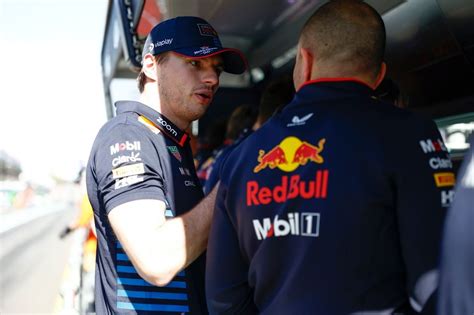フェルスタッペン、大荒れのf1イモラ初日ではお馴染み“gp”がレースエンジニアを担当せず。その理由をレッドブルが説明