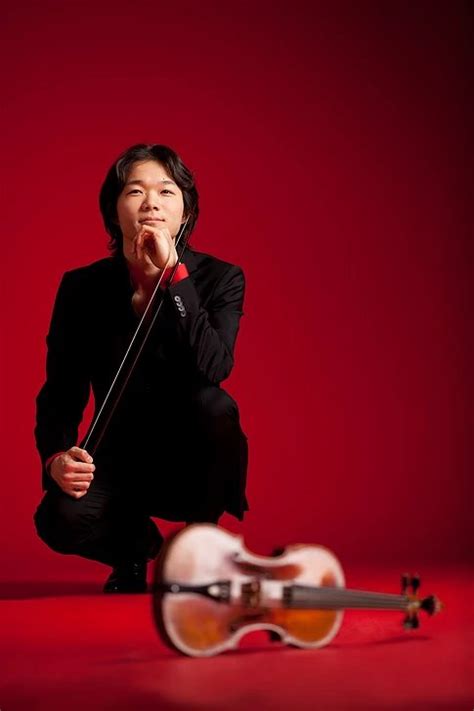 Shunske Sato Violin Conductor Short Biography
