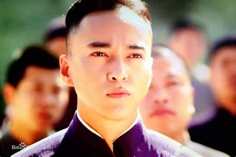 高清郝柏bó杰在《春江英雄之秀才遇到兵》中的图册 万佳直播吧