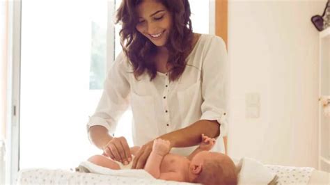 Como Trocar A Fralda Do Seu Bebê De Forma Rápida E Eficiente