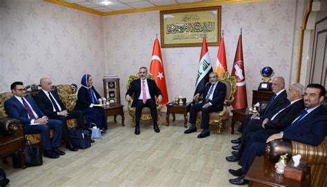 سەڵاحەدین بەهادین بۆ هاكان فیدان كێشەكان بەڕێگەی دیپلۆماسی و ئاشتیانە