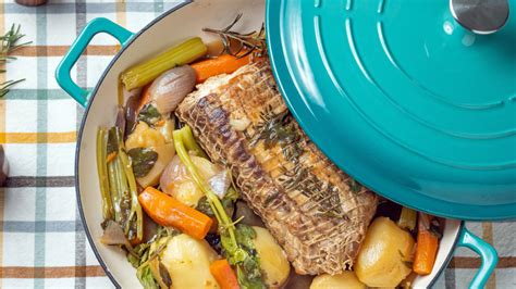 How To Check If Your Dutch Oven Lid Is Safe For The Oven