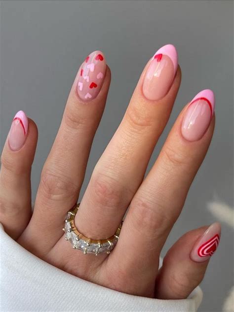 40 Romantic And Simple Valentines Day Nails Acrylic Youll Love