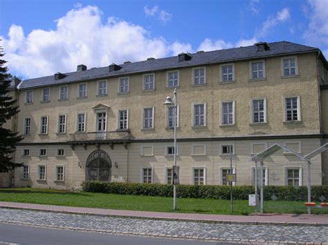 Kreistag Saale Orla verscherbelt Schloss Ebersdorf Thüringen