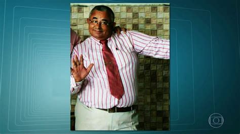 Vídeo Pastor Morre Atingido Por Bala Perdida Na Praça Seca Rj1 G1