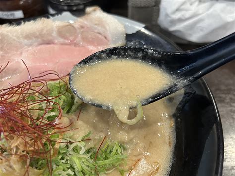 レンゲが立つほど濃厚！「どろそば将」の鬼極どろそば 船場ランチweb