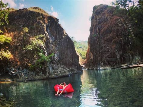 Leuwi Tonjong Pesona Tebing Keren Ala Thailand Di Garut Selatan